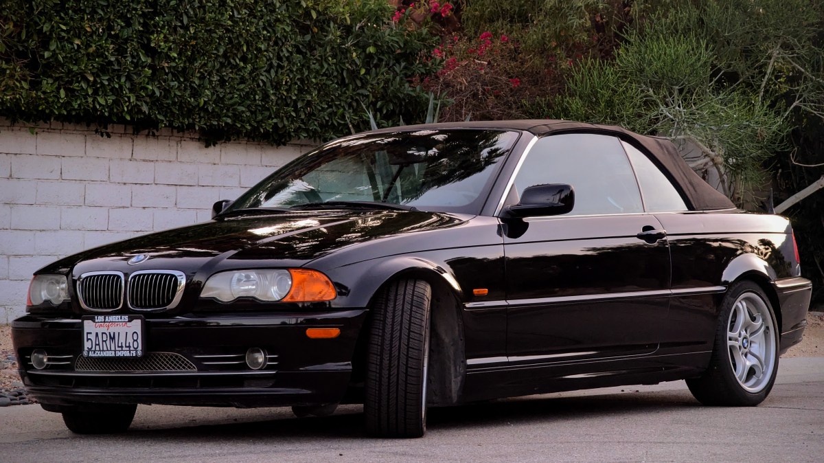 BMW 330Ci convertible – The Honeymoon Phase